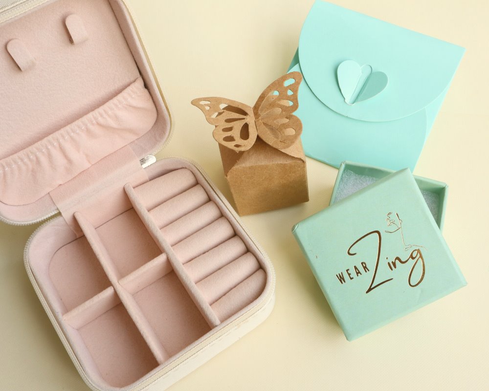Box & Cases - WearZing- Crystal & Gemstone Jewellery Collection
